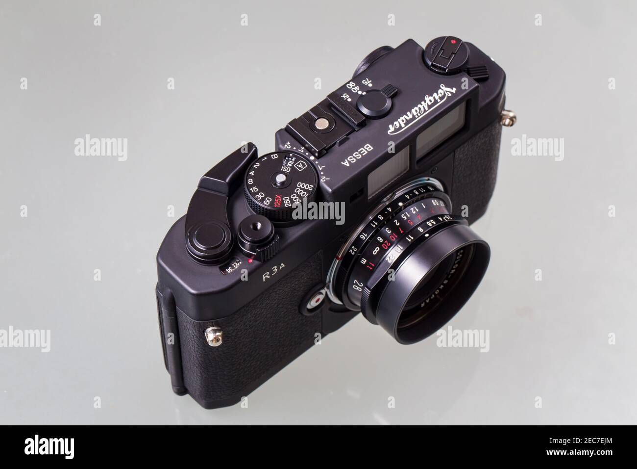 Bessa r3a series hi-res stock photography and images - Alamy