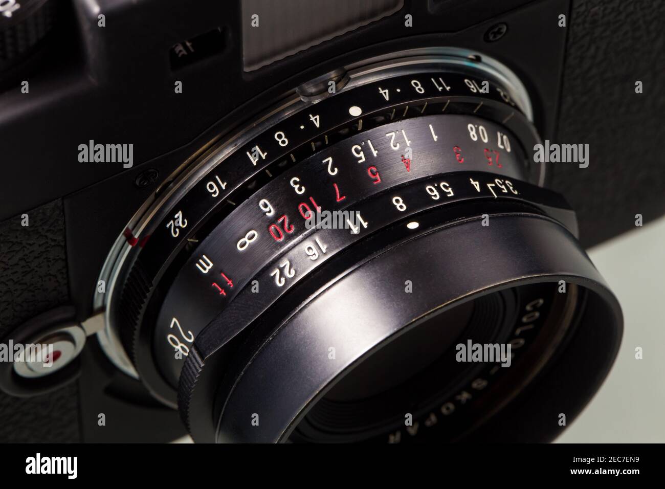 Voigtlander bessa r hi-res stock photography and images - Alamy