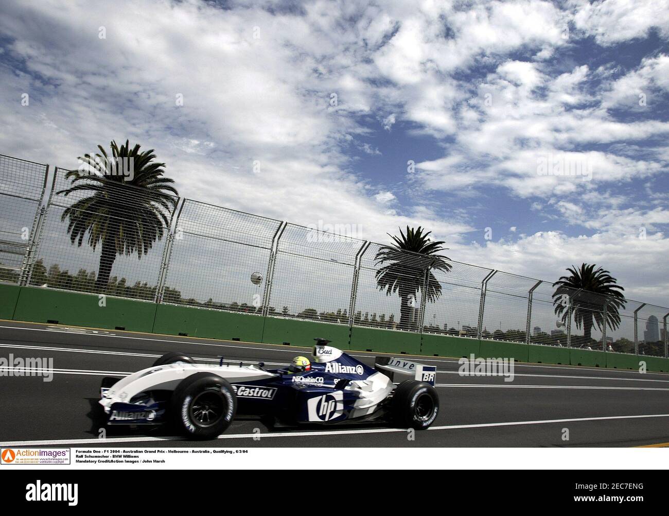 Ralf schumacher williams 04 hi-res stock photography and images - Alamy
