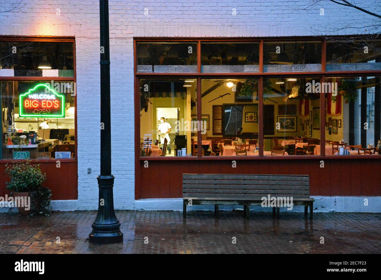 North carolina big ed’s city market hi-res stock photography and images ...