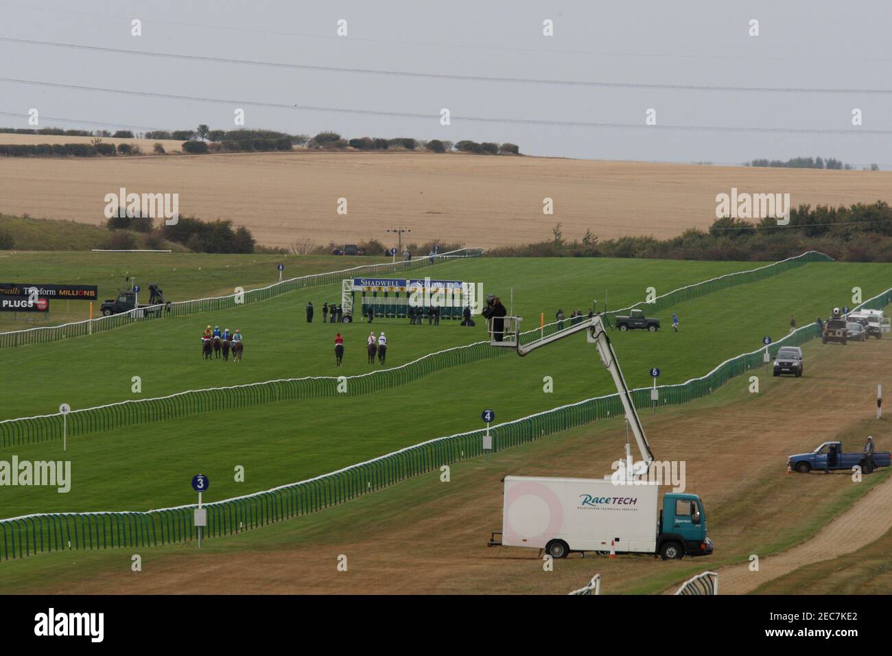 Newmarket racecourse general hi-res stock photography and images - Alamy
