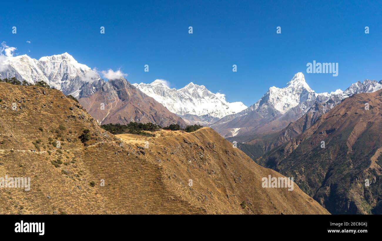 panoramic view of Everest range, landscape in the himalayas, Everest ...