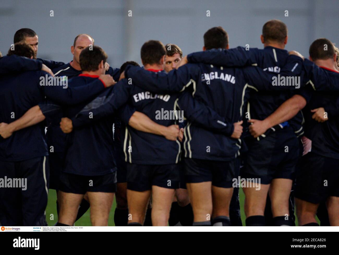 England Rugby Team Huddle High Resolution Stock Photography and Images ...