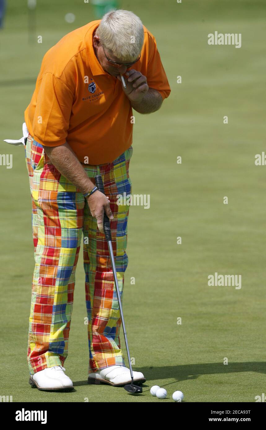 John daly cigarette hi-res stock photography and images - Alamy