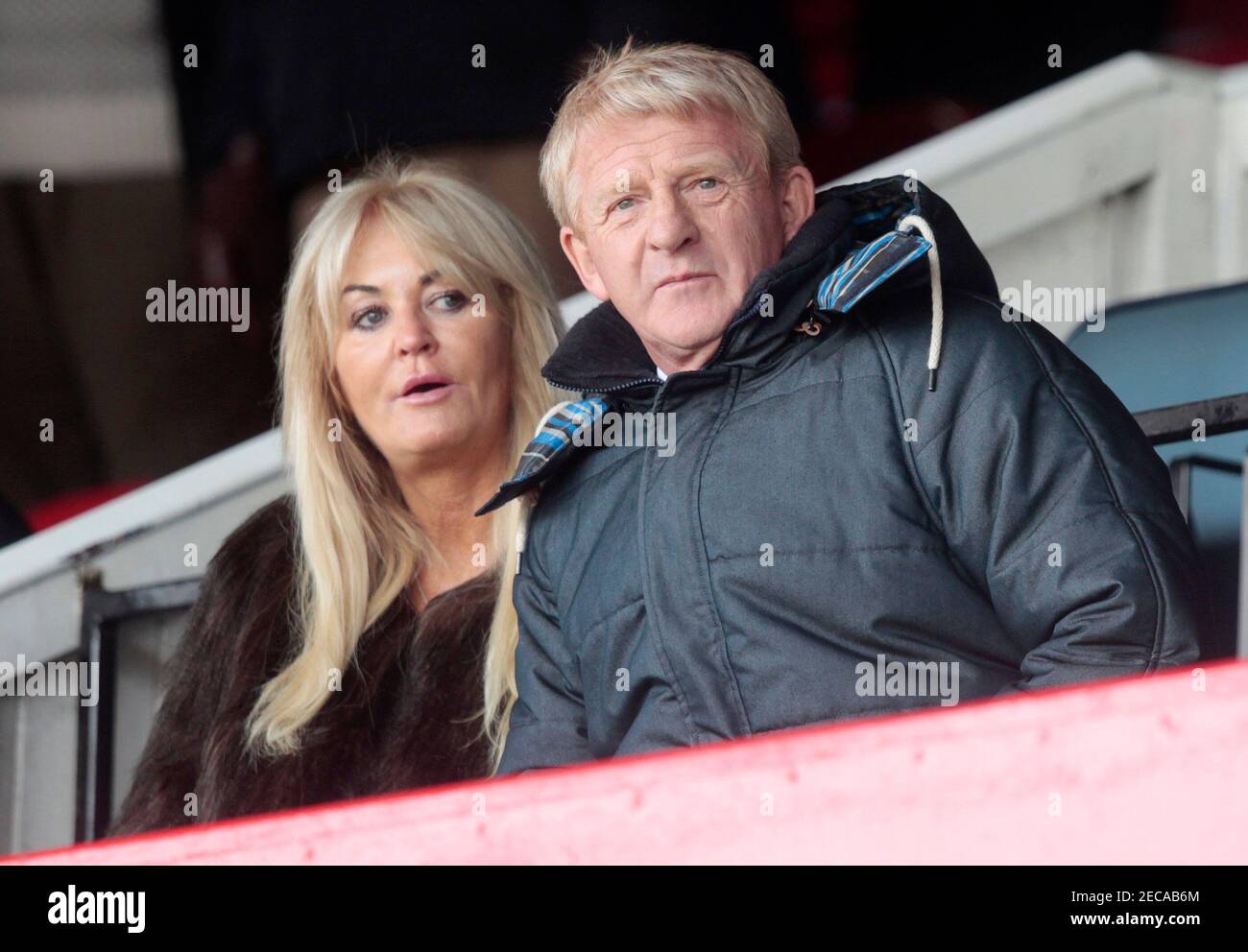 Gordon strachan and wife lesley hi-res stock photography and images - Alamy