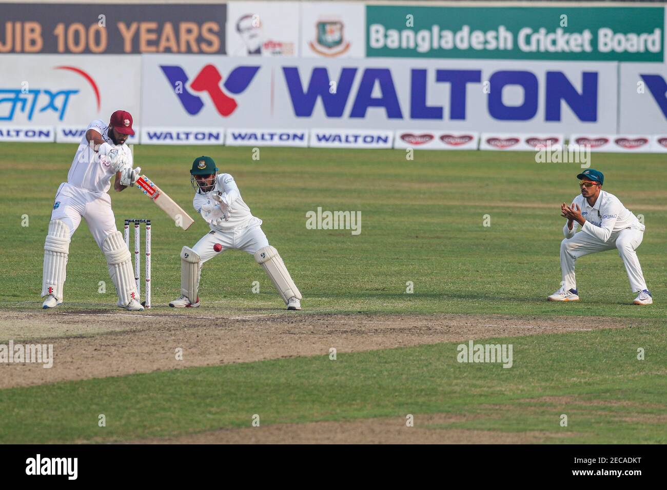 John campbell cricket hi-res stock photography and images - Alamy