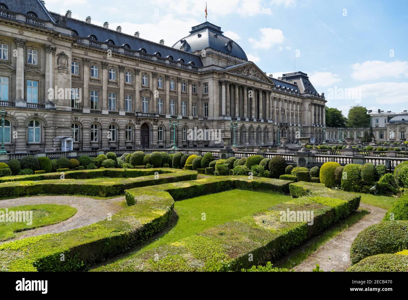 Royal Palace of Brussels, exterior and front garden, Brussels, Belgium ...