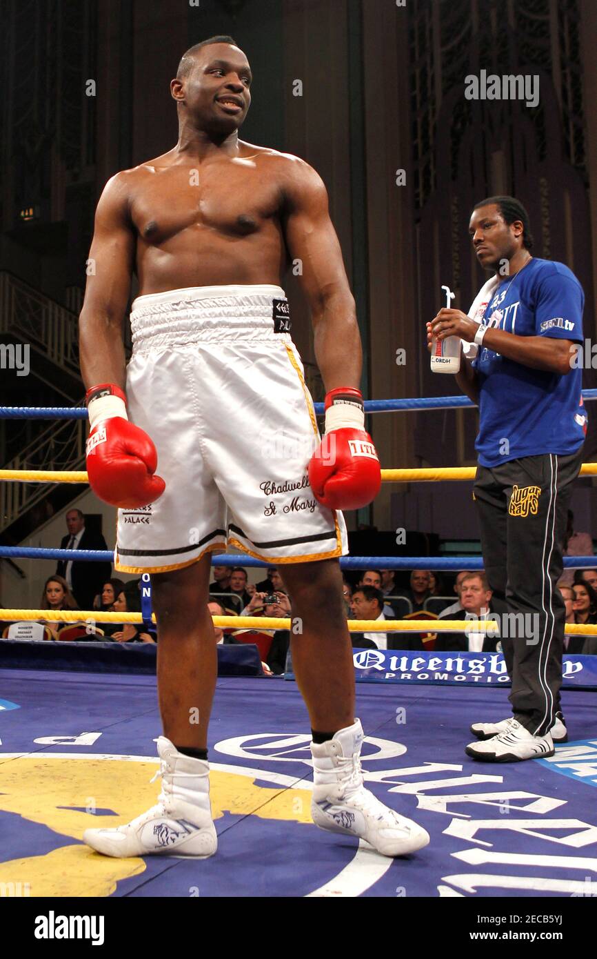 Dillian white hi-res stock photography and images - Alamy