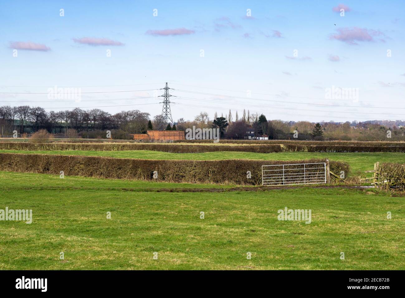 Ww2 farm agriculture hi-res stock photography and images - Alamy