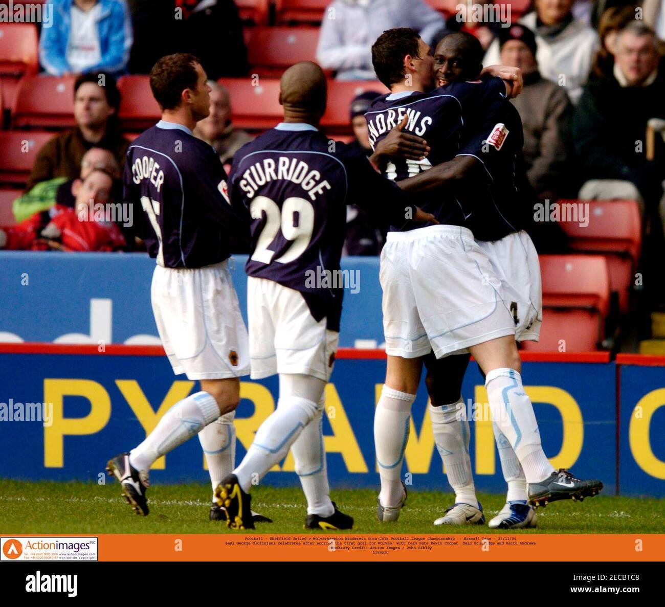 Kevin cooper wolves hi-res stock photography and images - Alamy