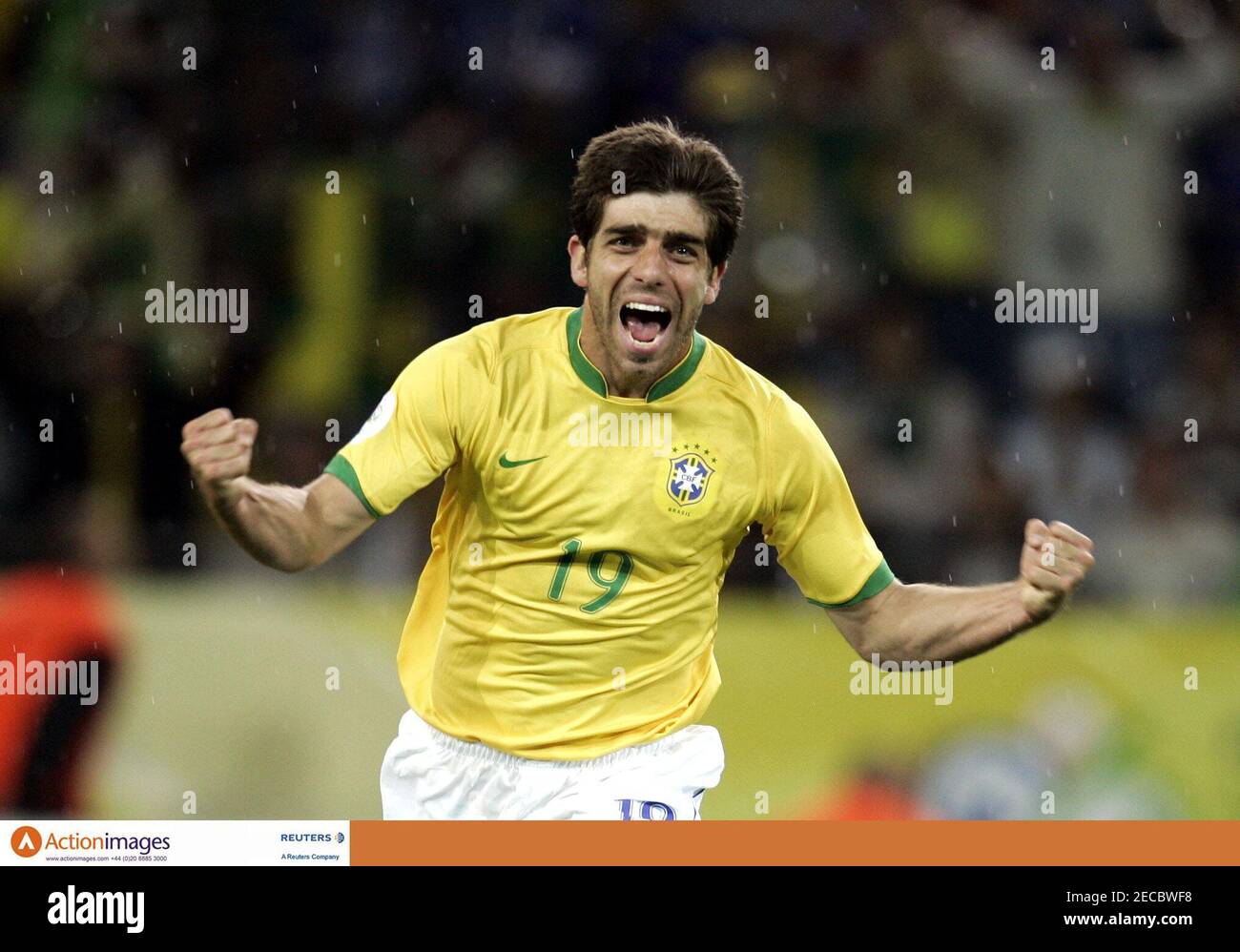 Juninho pernambucano celebrates hi-res stock photography and images - Alamy