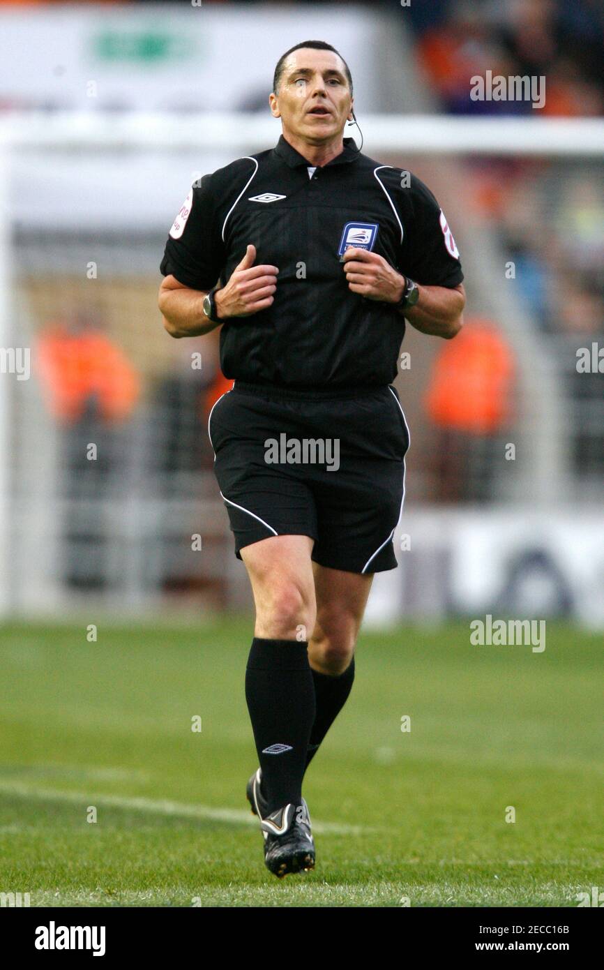 Thomas swarbrick hi-res stock photography and images - Alamy