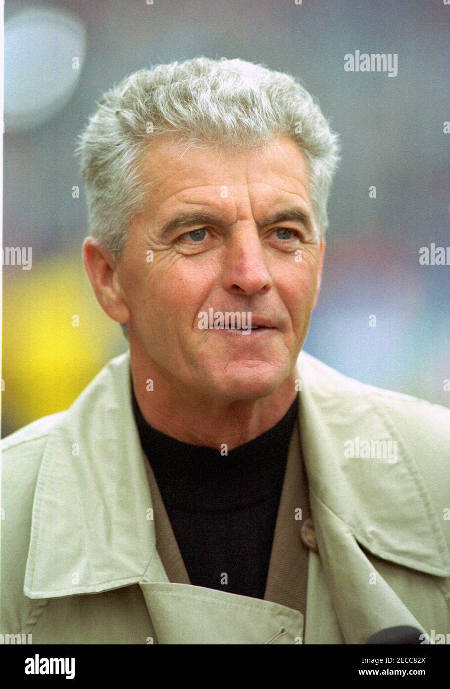 10 2 1999 hi-res stock photography and images - Alamy