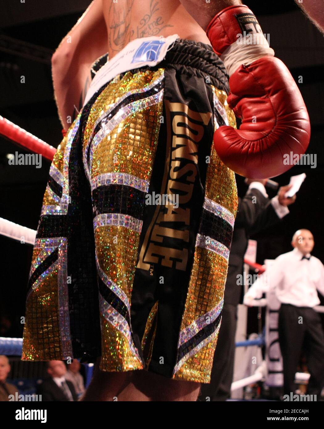 Travis dickinson v steffan hughes hi-res stock photography and images ...