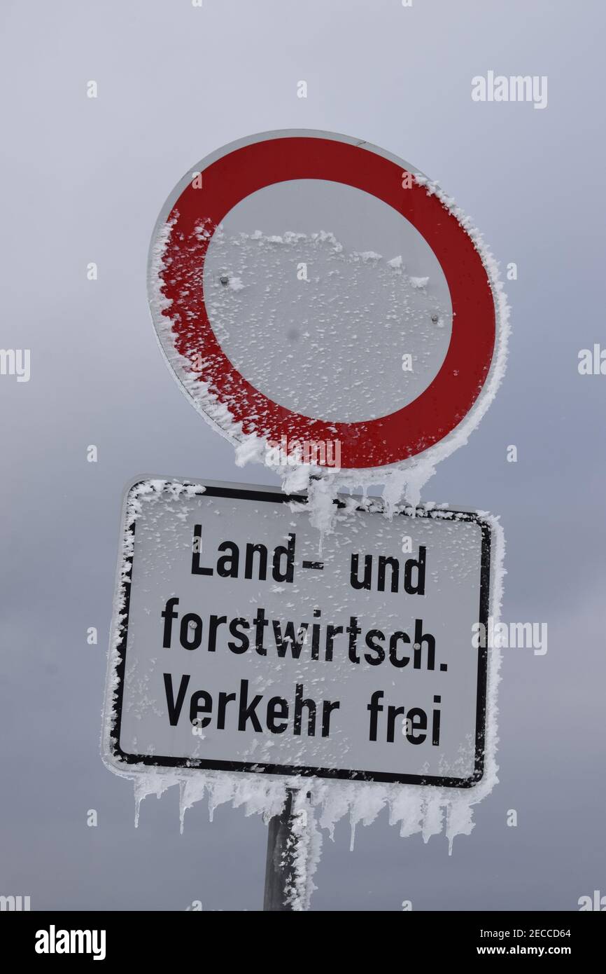 icy traffic sign Stock Photo - Alamy