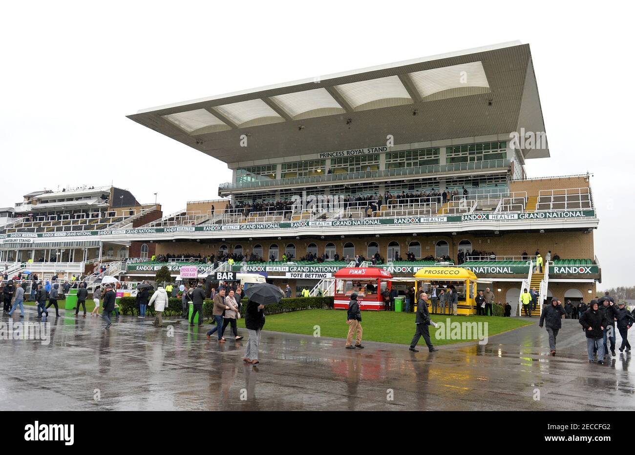 Princess royal stand hi-res stock photography and images - Alamy