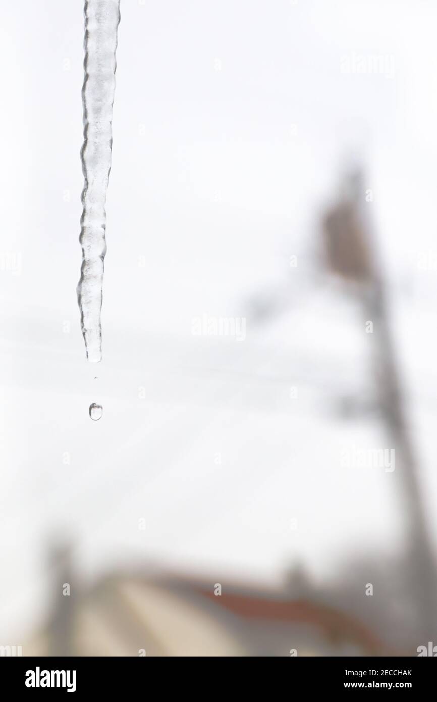Icicle sculpture hi-res stock photography and images - Alamy