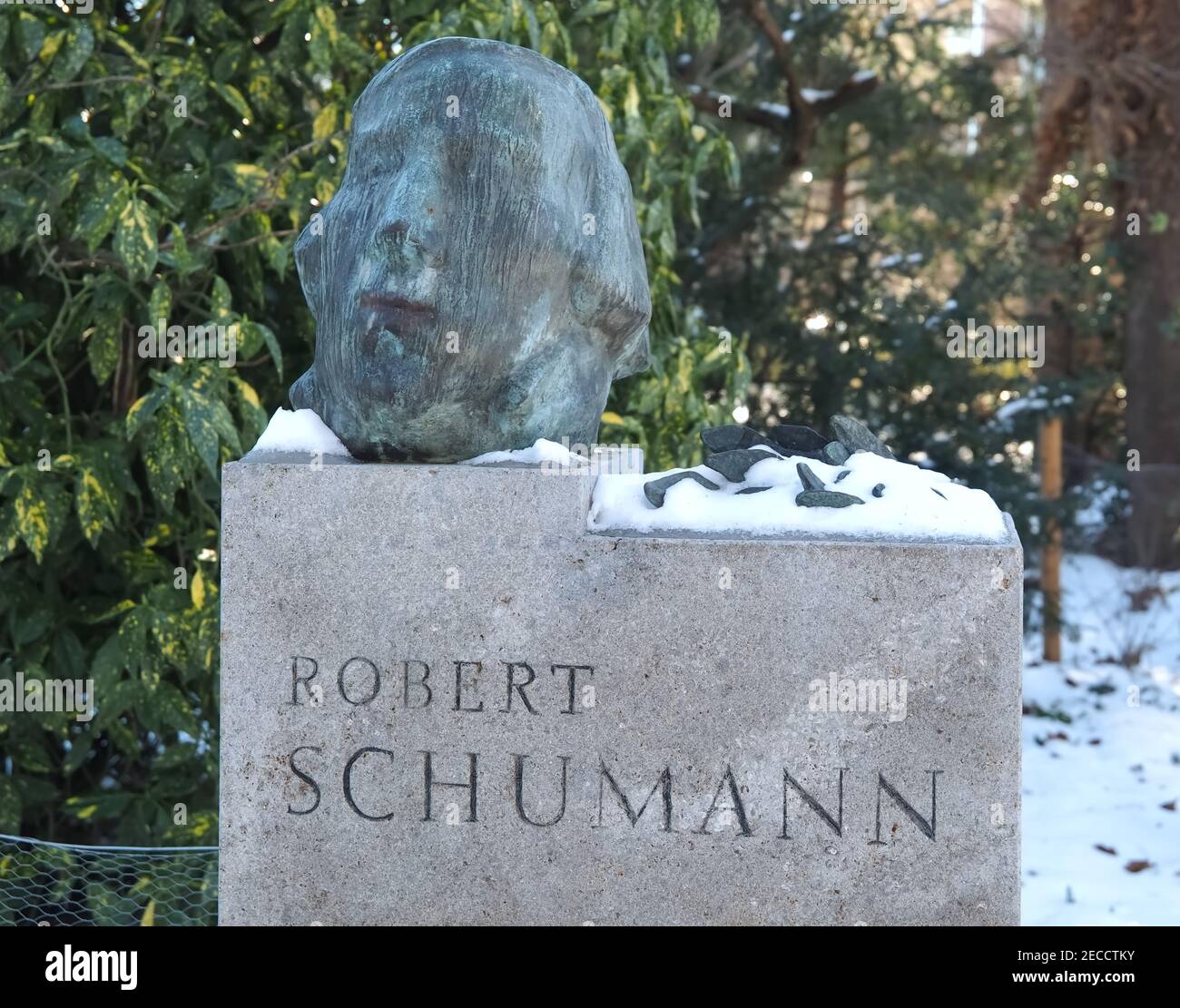 Sculpture components hi-res stock photography and images - Alamy