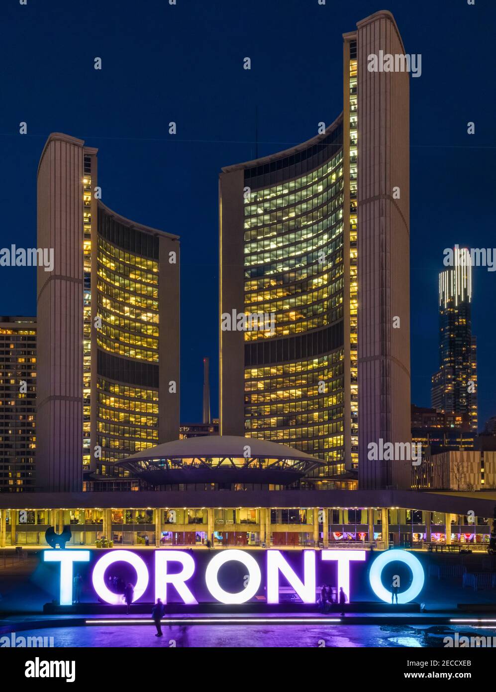 Toronto sign night hi-res stock photography and images - Alamy