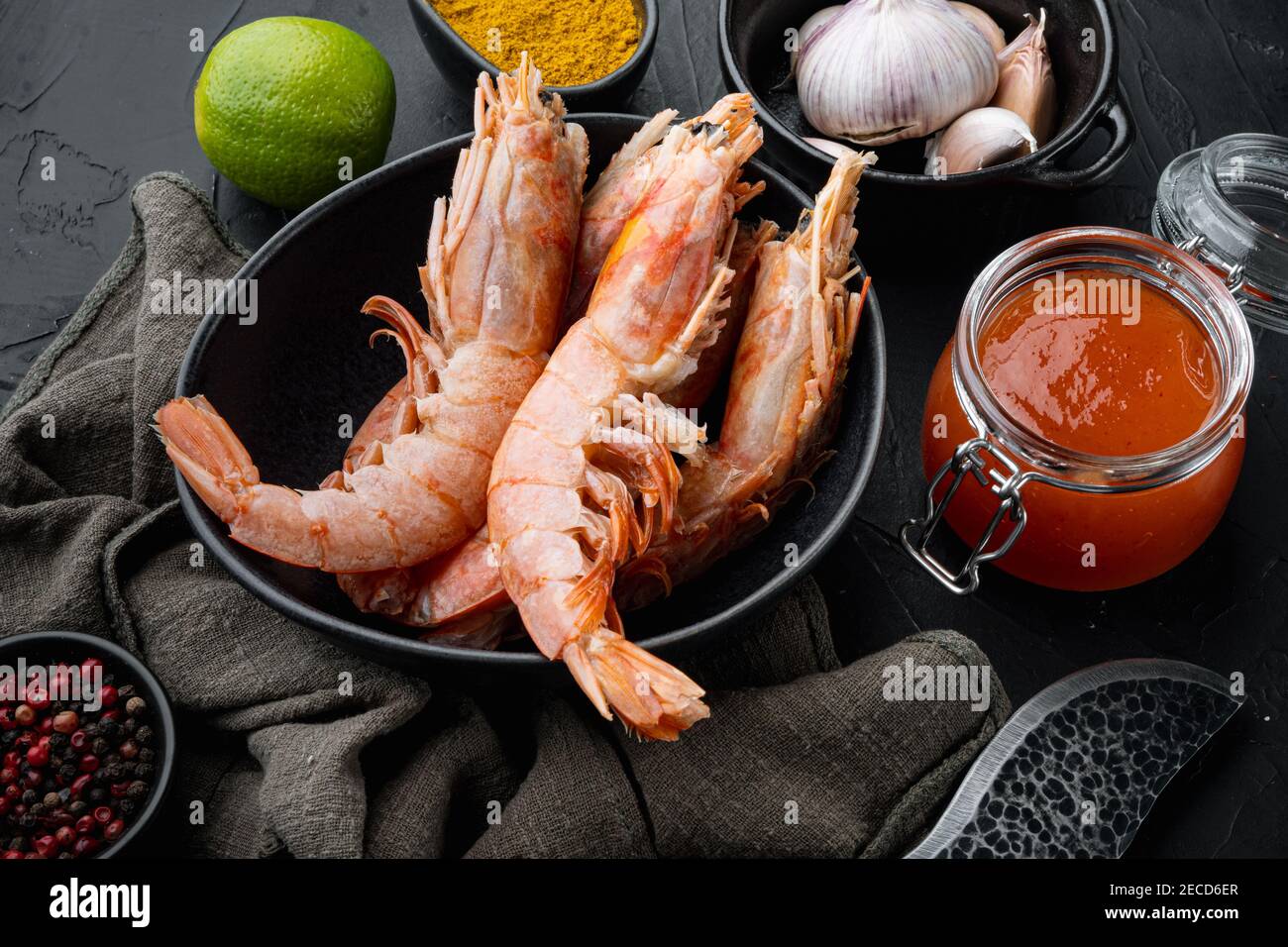 Large raw shell on raw king prawns restaurant hi-res stock photography ...