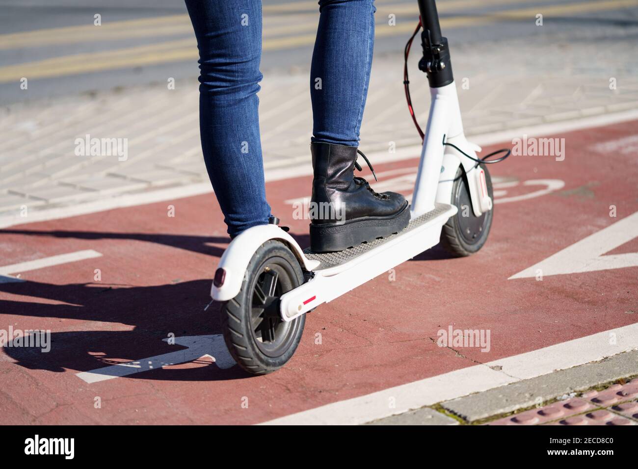 Using electric scooter hi-res stock photography and images - Alamy