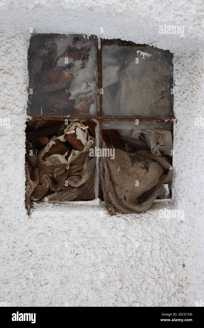 broken window repair Stock Photo - Alamy