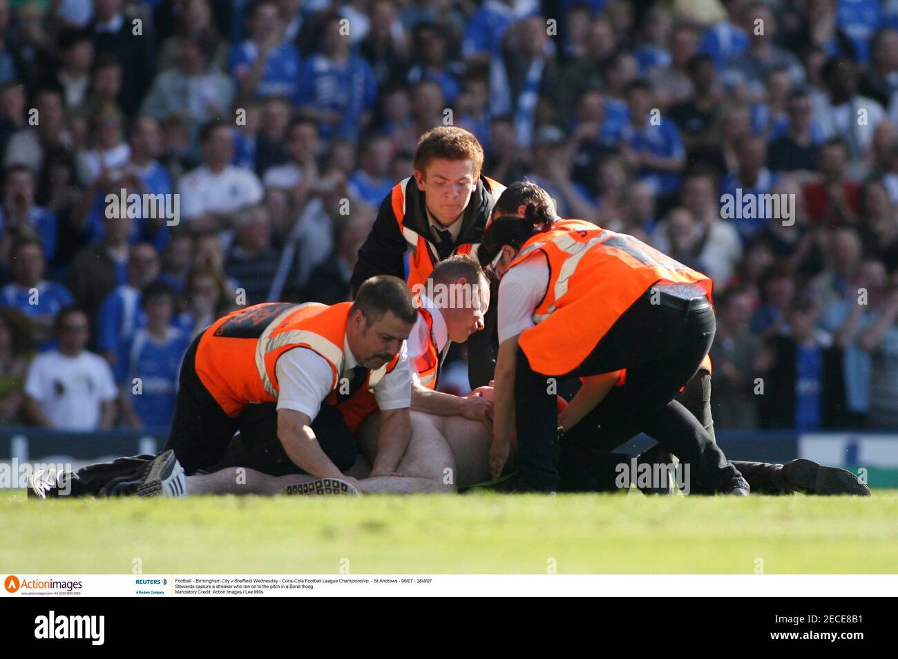 Streaker on football pitch hi-res stock photography and images - Alamy