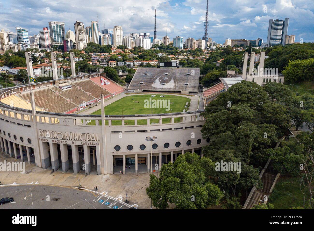 Vista aerea estadio pacaembu sao pauo hi-res stock photography and ... Vista aerea estadio pacaembu sao pauo hi-res stock photography and ...