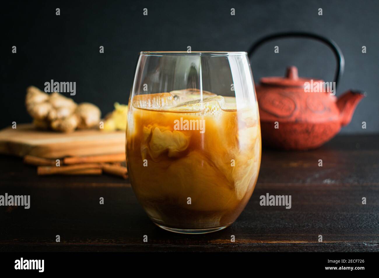 Cardamom Cinnamon Turmeric Iced Tea: Ice tea infused with cardamom and ...
