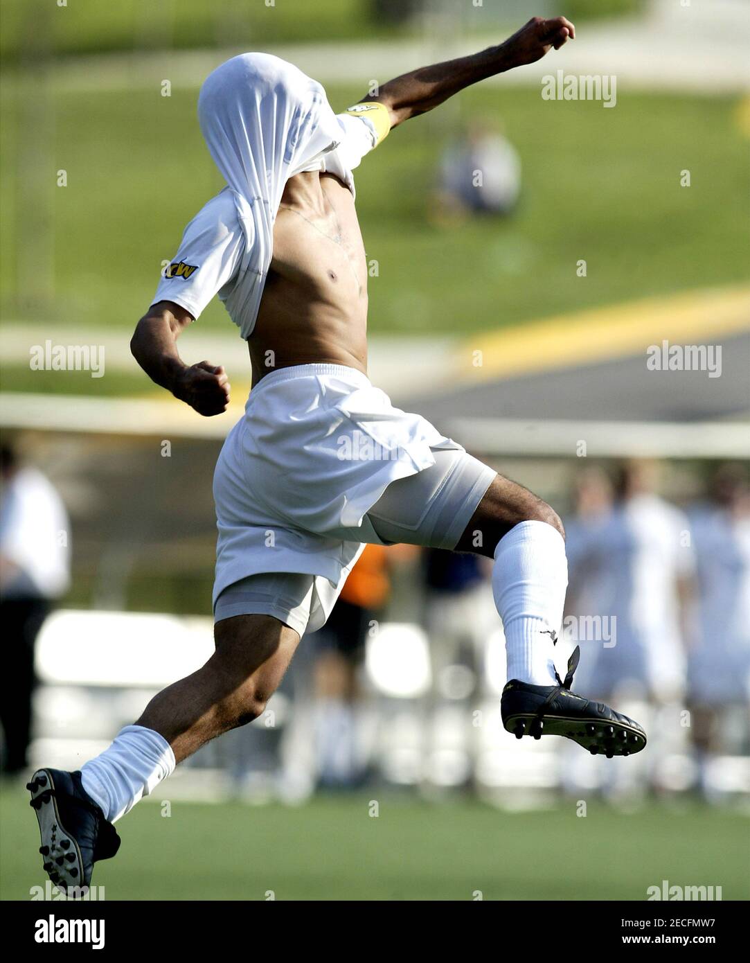 Falling behind hi-res stock photography and images - Alamy