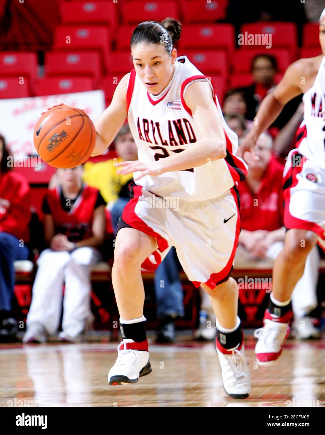 Israeli womens basketball hi-res stock photography and images - Alamy