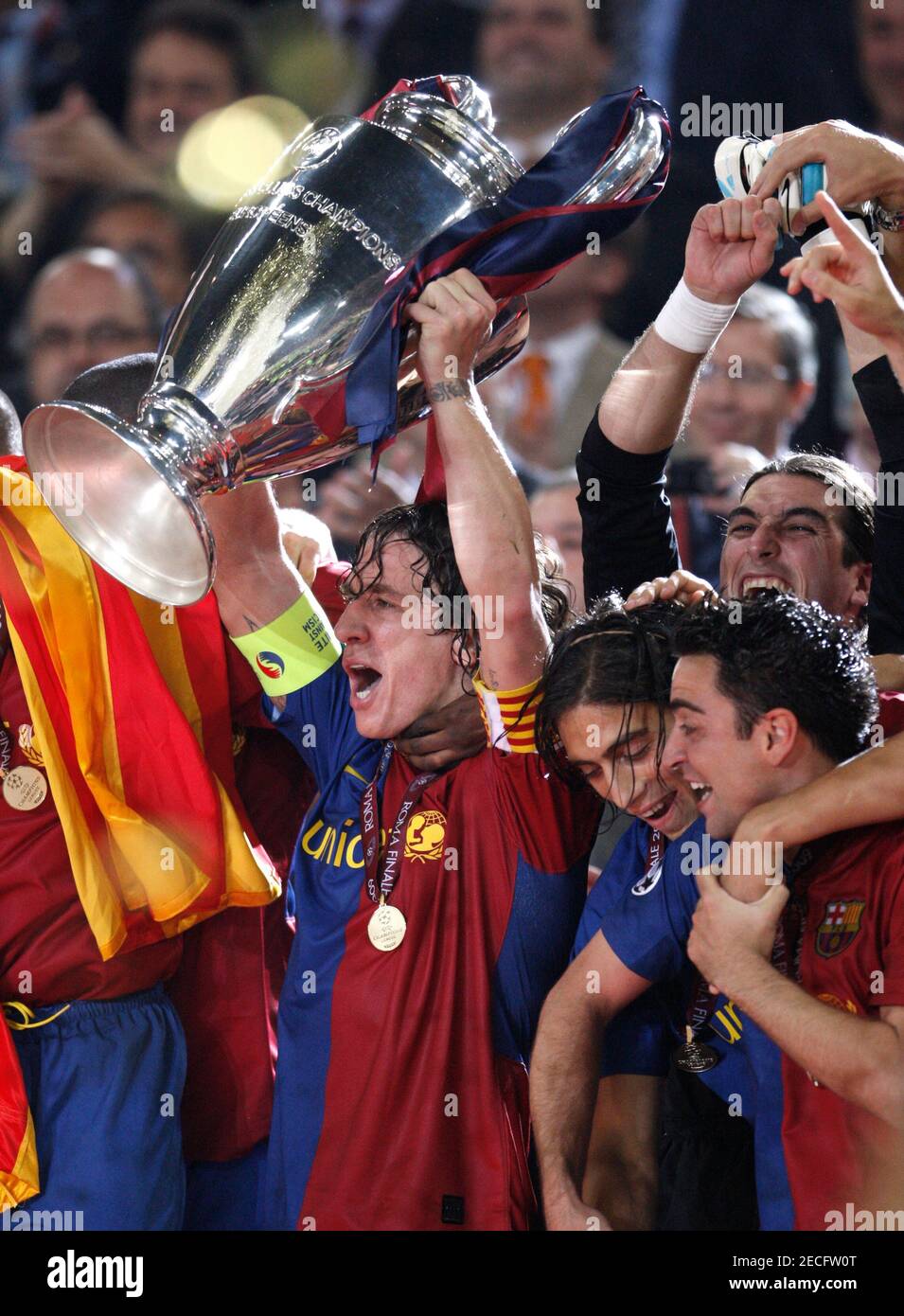 Gerard pique champions league trophy hi-res stock photography and ...