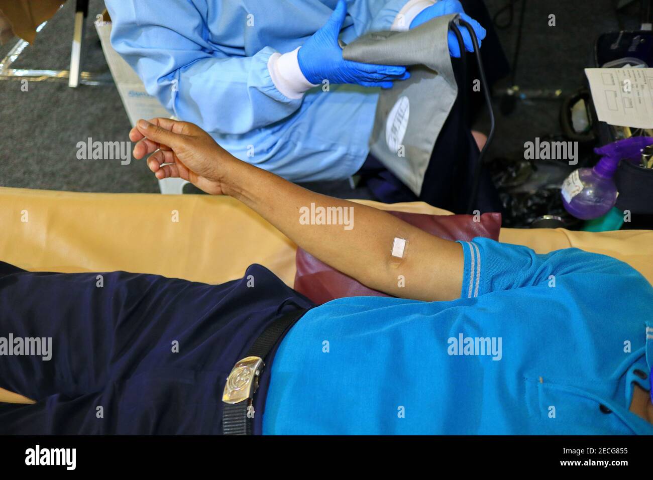 people having their health checked by a medical officer Stock Photo - Alamy