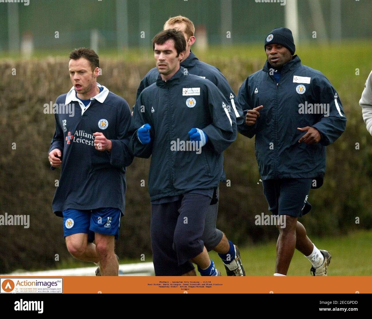 Frank sinclair and paul dickov hi-res stock photography and images - Alamy