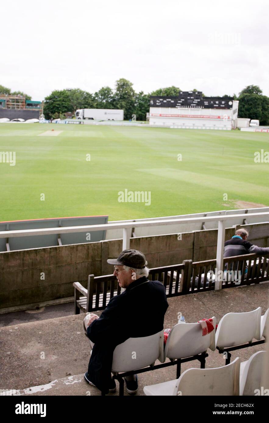 St lawrence cricket ground stands hi-res stock photography and images ...
