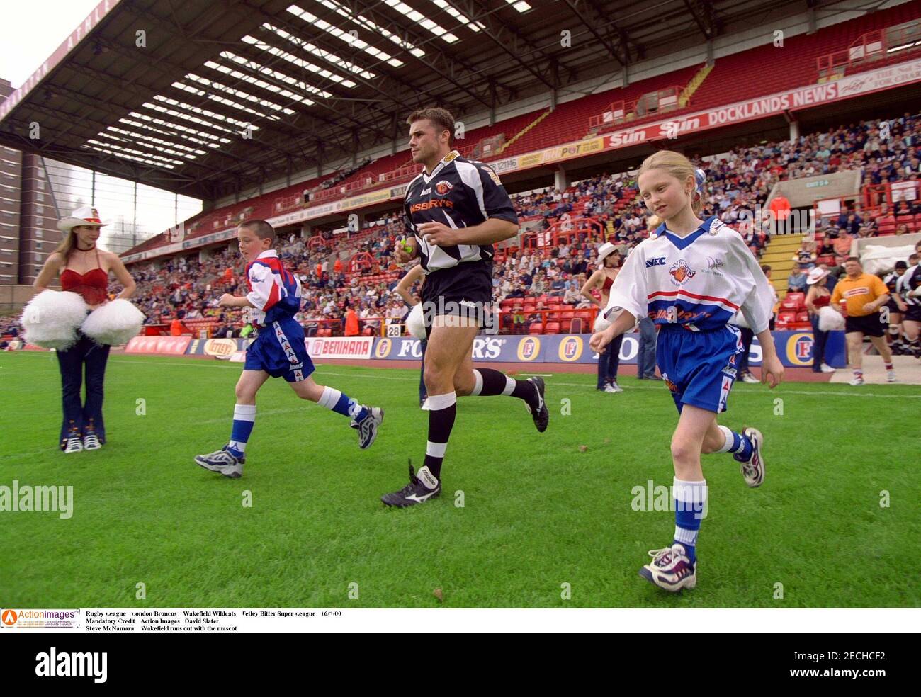Wakefield wildcats mascot hi-res stock photography and images - Alamy