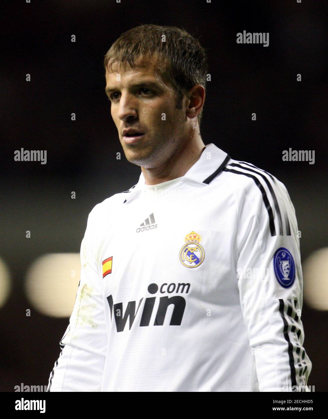 Rafael van der vaart real madrid hi-res stock photography and images ...
