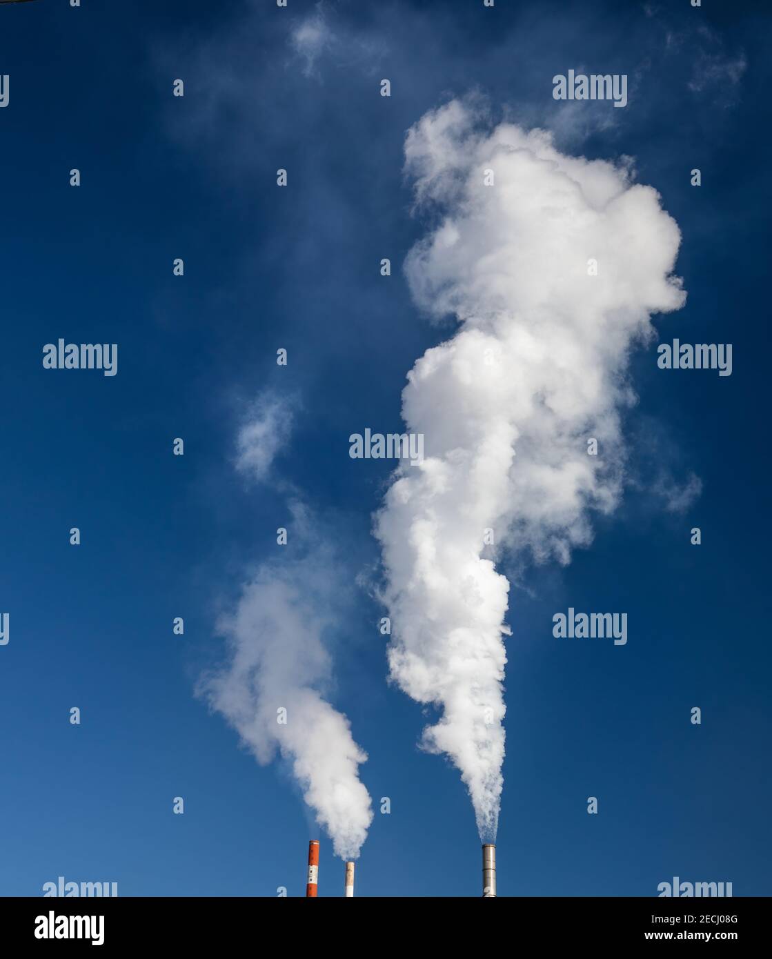 Billowing smoke industrial hi-res stock photography and images - Alamy
