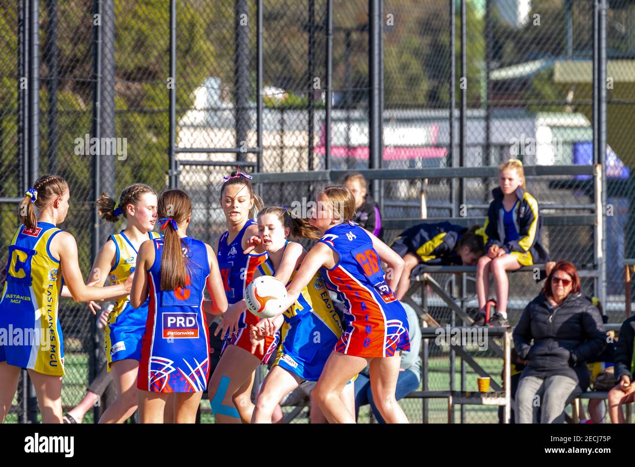 Teenage girls playing netball Stock Photo - Alamy