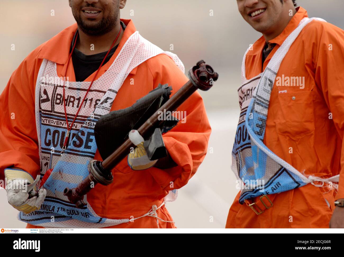 Formula one racing car broken hi-res stock photography and images - Alamy