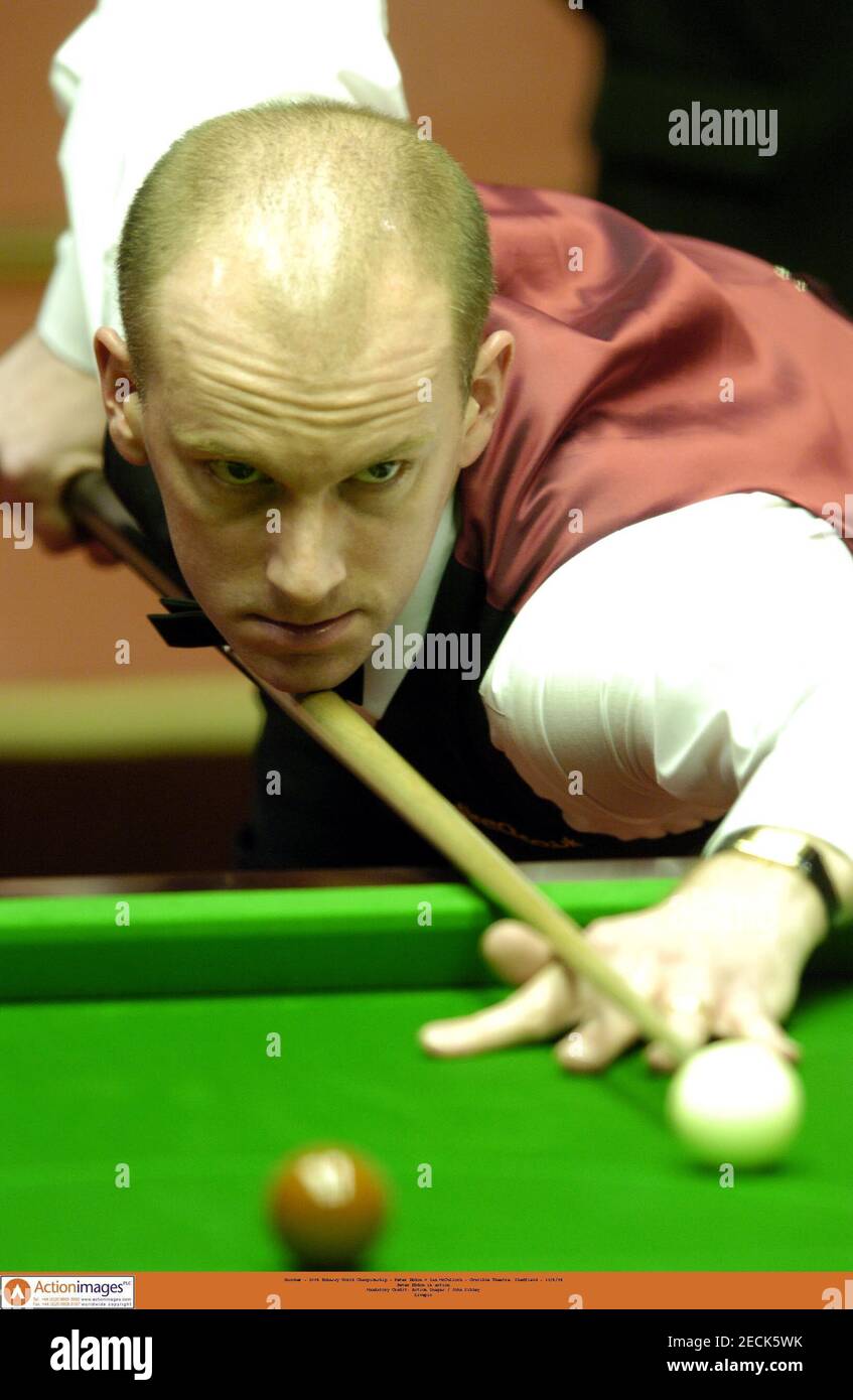Peter ebdon 2004 hi-res stock photography and images - Alamy