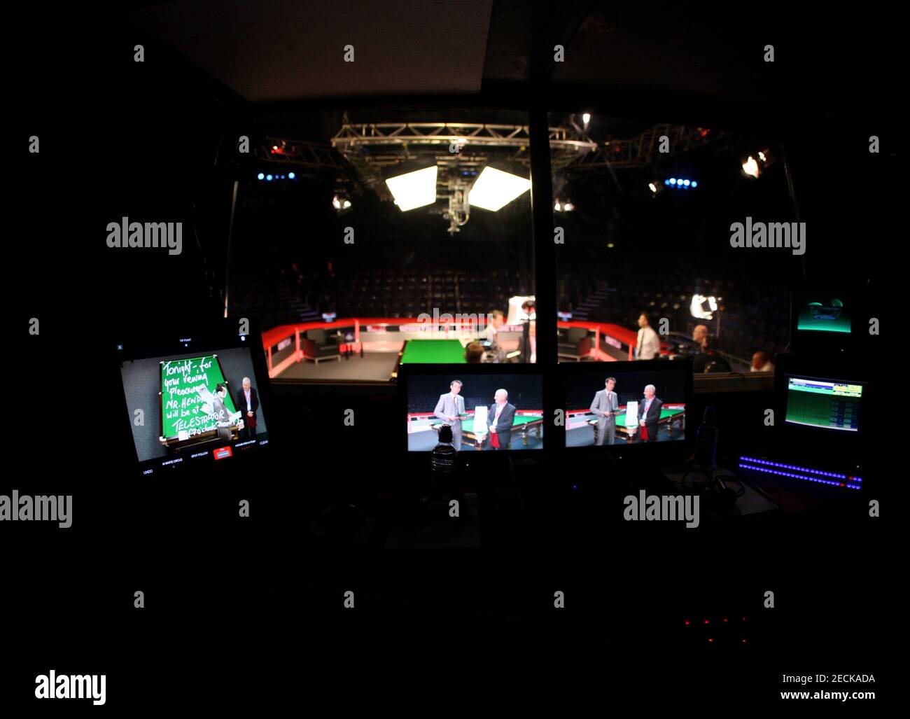 Commentary Box High Resolution Stock Photography and Images - Alamy