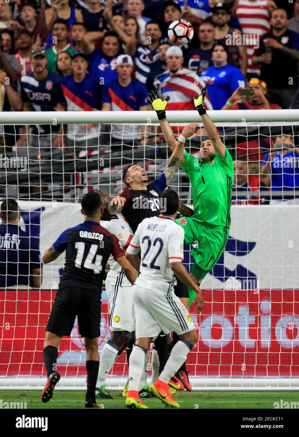 Colombia goalkeeper david ospina 1 hi-res stock photography and images ...
