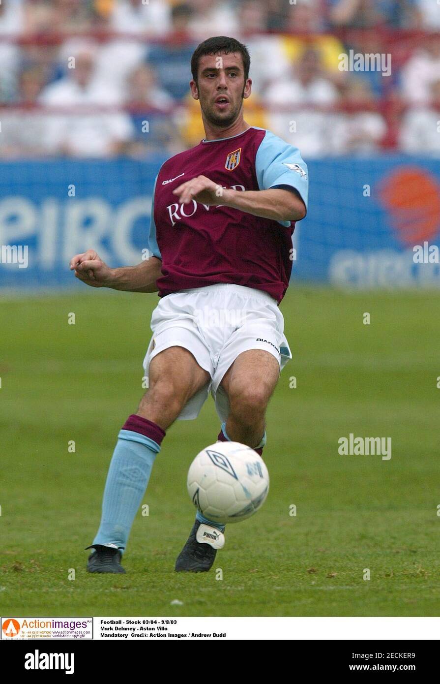 Mark delaney aston villa hi-res stock photography and images - Alamy