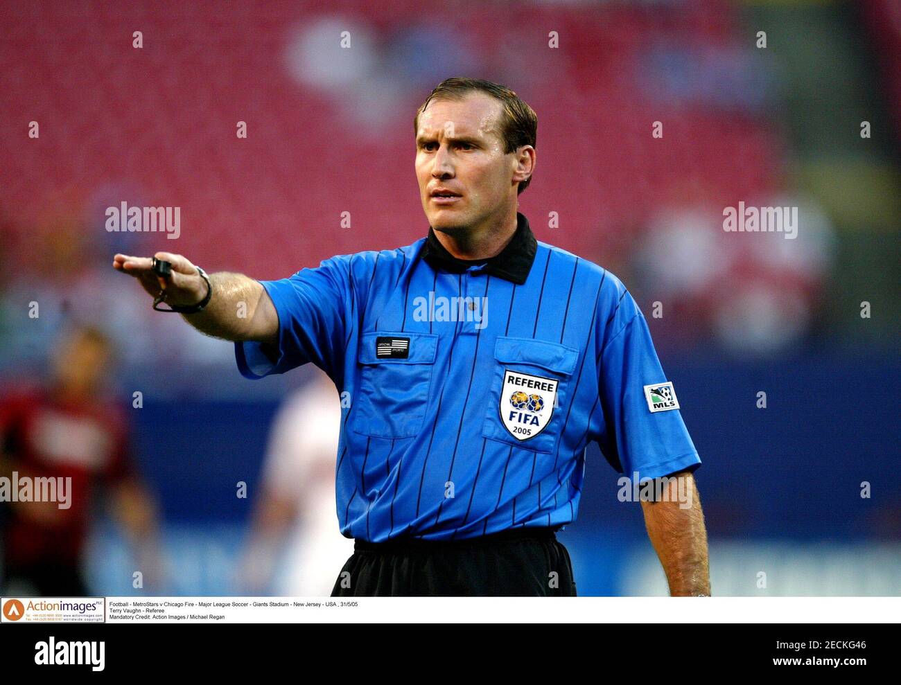 Soccer usa major league soccer giants stadium hi-res stock photography ...