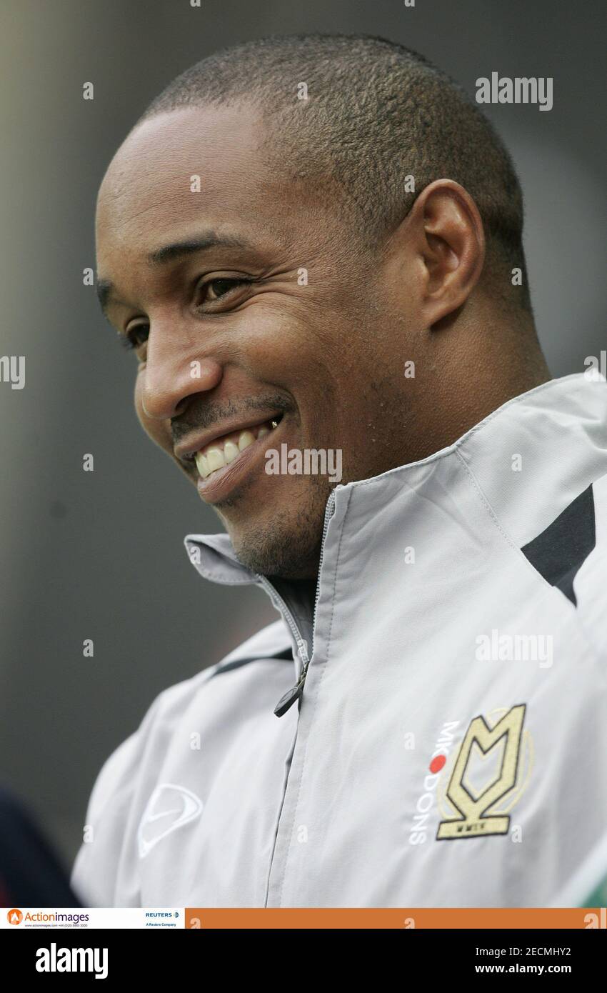 West ham and paul ince hi-res stock photography and images - Alamy