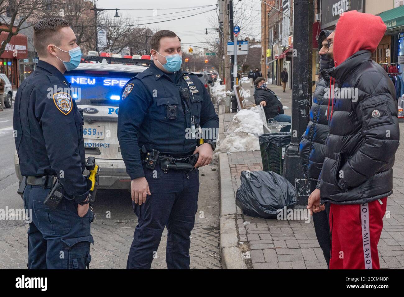 New York City Police Department (NYPD) officers Pecoraro and Riveiro ...