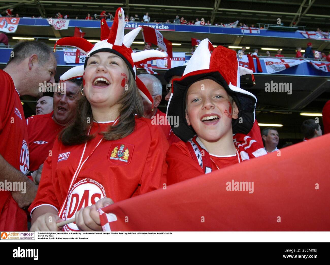 Brighton hove albion fans division hi-res stock photography and images ...