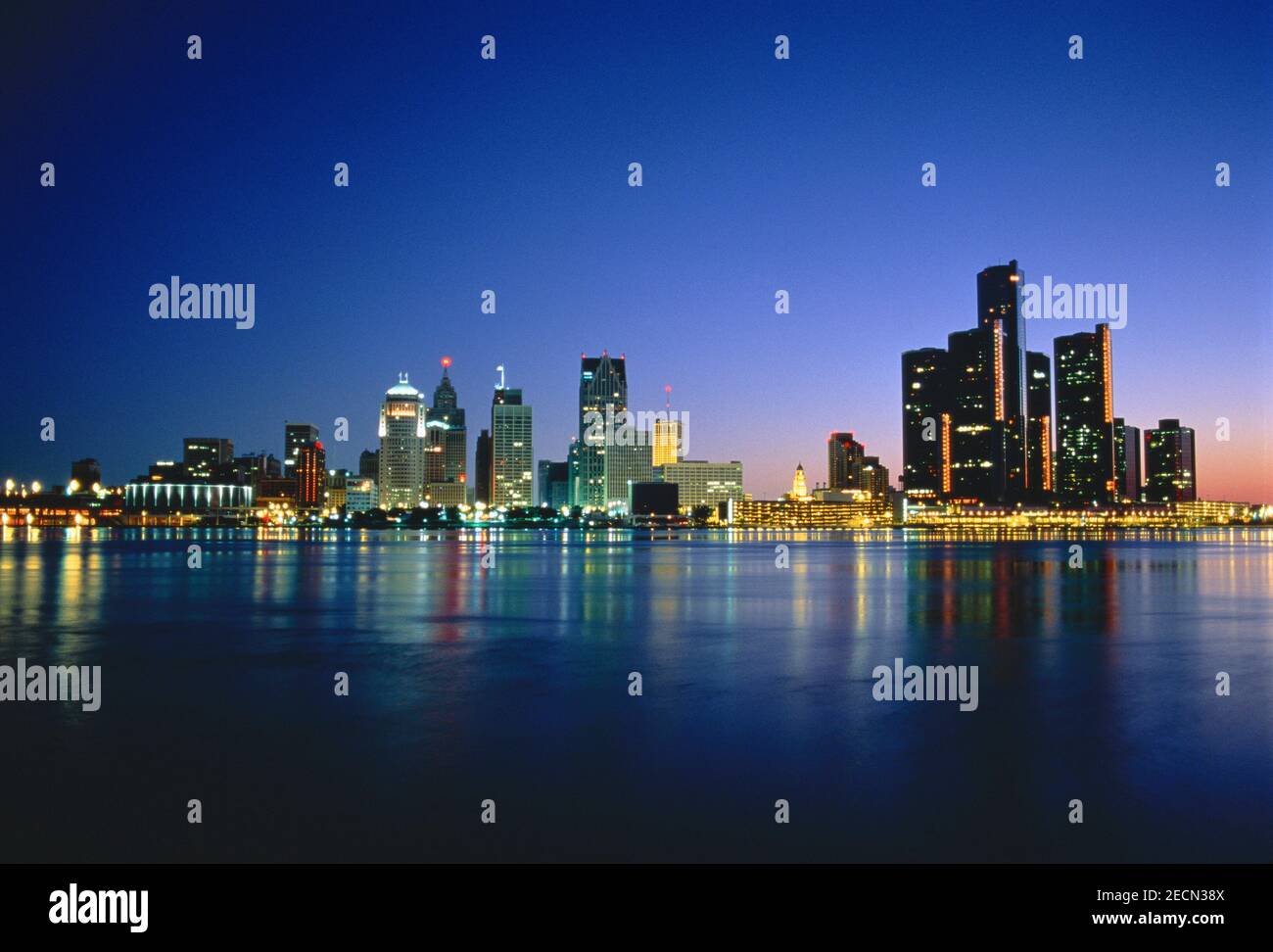 Detroit downtown night hi-res stock photography and images - Alamy