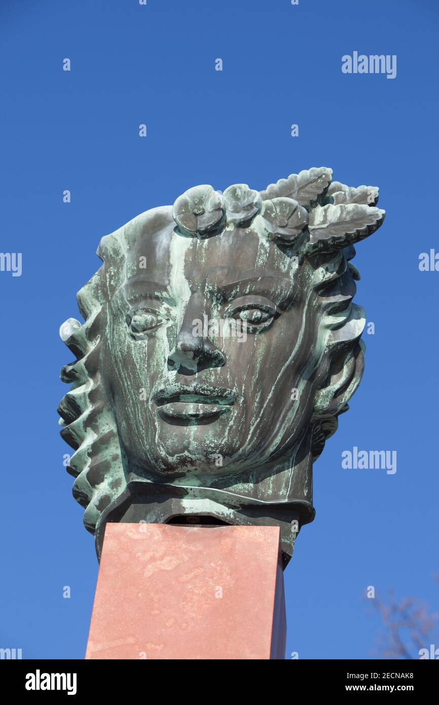 Orpheus head sculpture hi-res stock photography and images - Alamy